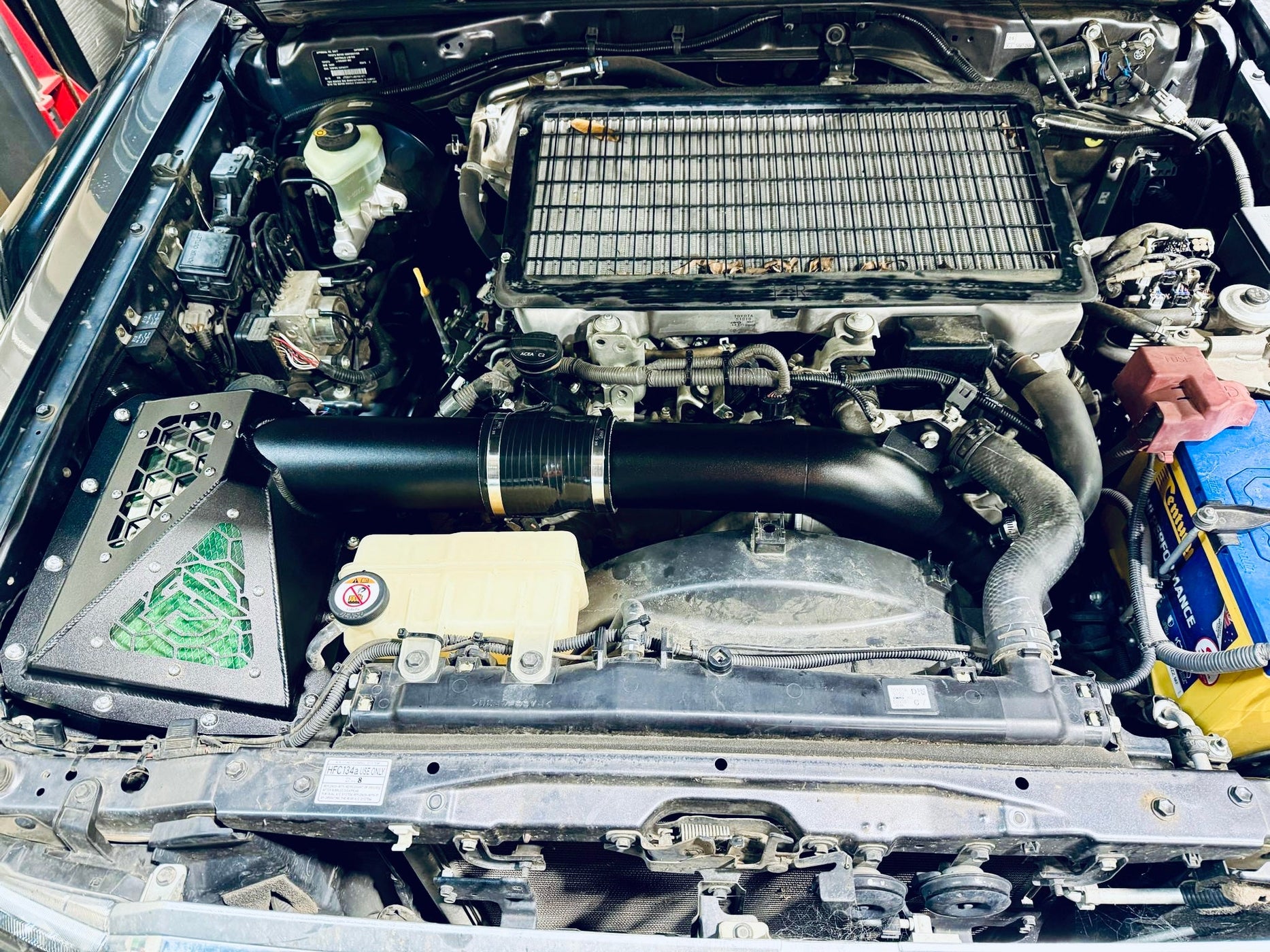 Toyota Landcruiser - VDJ V8 - 79 Series Airbox & Intake Kit — SMP Offroad